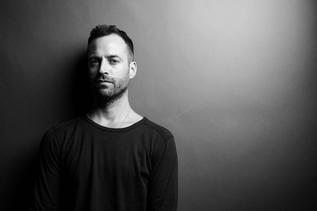 舞动中的优雅: Lanvin与本杰明·米派德 (Benjamin Millepied) 携手共启舞蹈艺术之旅